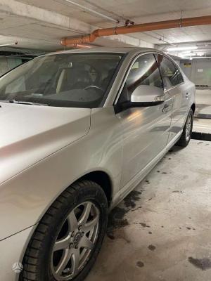 Pelēks Volvo S80 2007 Viļņa, ar dzinēja tilpumu 2.40 L un nobraukumu 303 tūkst. km par 2800 €, foto 2 vietnē AUTOMOTO.COM.LV