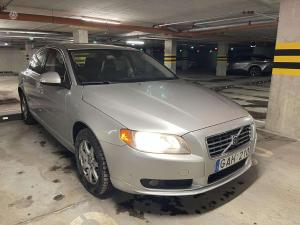 Pelēks Volvo S80 2007 Viļņa, ar dzinēja tilpumu 2.40 L un nobraukumu 303 tūkst. km par 2800 €, foto 9 vietnē AUTOMOTO.COM.LV