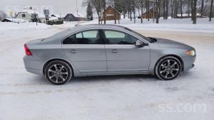 Grey Volvo S80 2007 in Aluksne, with an engine capacity of 2.40 L and mileage of 0 thousand km for 3200 €, photo 14 on AUTOMOTO.COM.LV