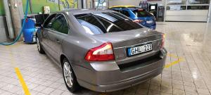 Pelēks Volvo S80 2007 Viļņa, ar dzinēja tilpumu 2.40 L un nobraukumu 475 tūkst. km par 1999 €, foto  vietnē AUTOMOTO.COM.LV