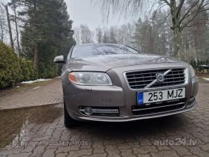 Grey Volvo S80 2007 in Tallinn, with an engine capacity of 3.20 L and mileage of 318 thousand km for 4900 €, photo 2 on AUTOMOTO.COM.LV