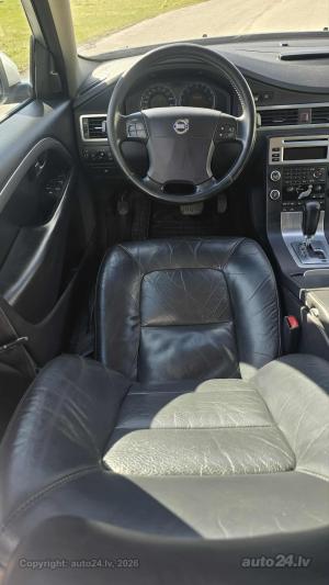 Pelēks Volvo S80 2007 Tallina, ar dzinēja tilpumu 2.40 L un nobraukumu 372 tūkst. km par 4000 €, foto 10 vietnē AUTOMOTO.COM.LV