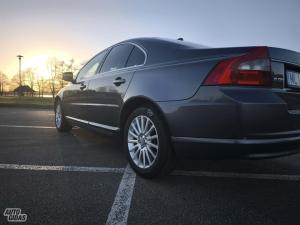 Grey Volvo S80 2007 in Telschi, with an engine capacity of 2.40 L and mileage of 430 thousand km for 3650 €, photo 6 on AUTOMOTO.COM.LV