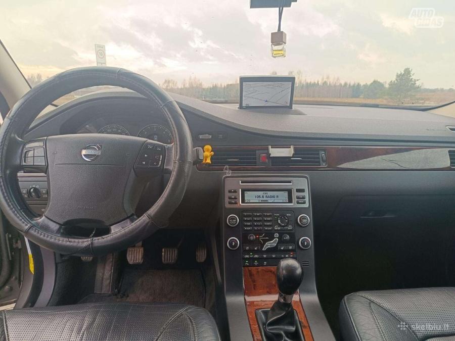 Pelēks Volvo S80 2007 Viļņa, ar dzinēja tilpumu 2.00 L un nobraukumu 270 tūkst. km par 3800 €, foto 6 vietnē AUTOMOTO.COM.LV