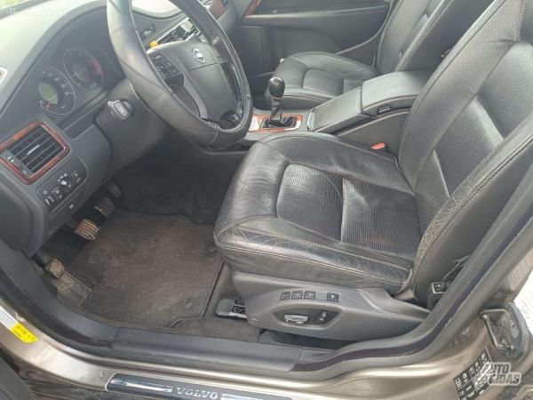 Grey Volvo S80 2007 in Vilnius, with an engine capacity of 2.00 L and mileage of 270 thousand km for 3800 €, photo 6 on AUTOMOTO.COM.LV