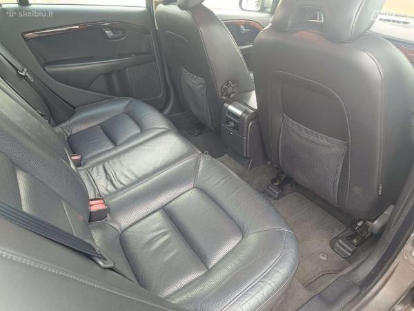 Grey Volvo S80 2007 in Vilnius, with an engine capacity of 2.00 L and mileage of 270 thousand km for 3800 €, photo 10 on AUTOMOTO.COM.LV