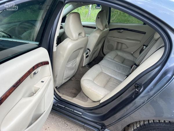 Pelēks Volvo S80 2007 Viļņa, ar dzinēja tilpumu 3.20 L un nobraukumu 212 tūkst. km par 3500 €, foto 8 vietnē AUTOMOTO.COM.LV
