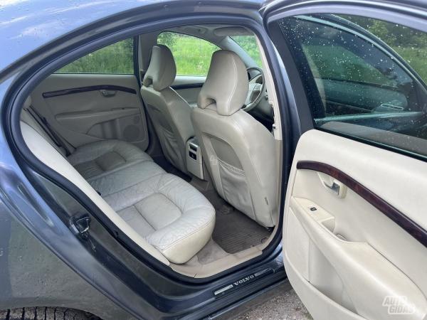 Pelēks Volvo S80 2007 Viļņa, ar dzinēja tilpumu 3.20 L un nobraukumu 212 tūkst. km par 3500 €, foto 9 vietnē AUTOMOTO.COM.LV