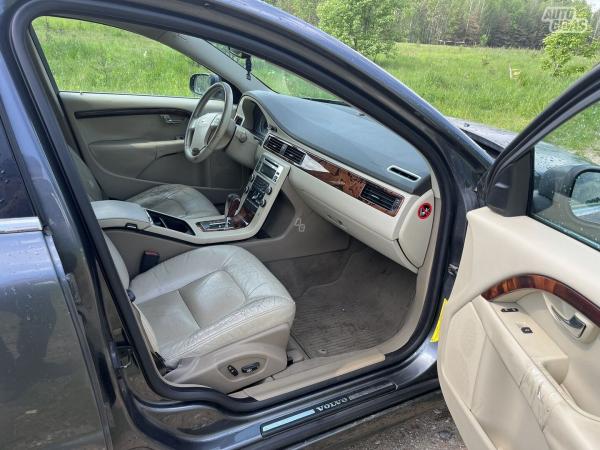Pelēks Volvo S80 2007 Viļņa, ar dzinēja tilpumu 3.20 L un nobraukumu 212 tūkst. km par 3500 €, foto 10 vietnē AUTOMOTO.COM.LV