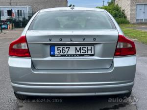 Pelēks Volvo S80 2007 Narva, ar dzinēja tilpumu 2.40 L un nobraukumu 365 tūkst. km par 2999 €, foto 7 vietnē AUTOMOTO.COM.LV