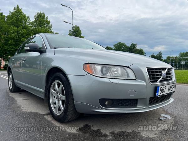 Pelēks Volvo S80 2007 Narva, ar dzinēja tilpumu 2.40 L un nobraukumu 365 tūkst. km par 2999 €, foto 10 vietnē AUTOMOTO.COM.LV