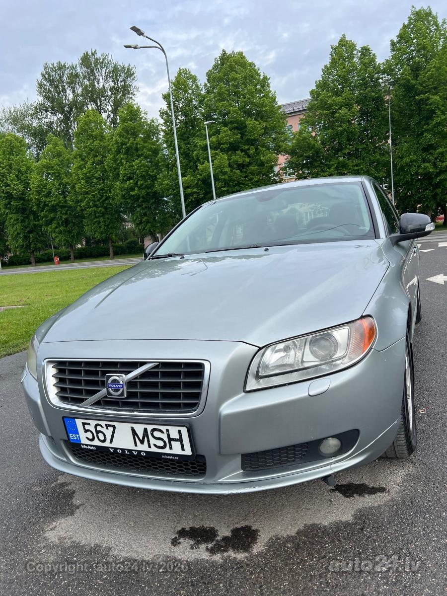 Pelēks Volvo S80 2007 Narva, ar dzinēja tilpumu 2.40 L un nobraukumu 365 tūkst. km par 2999 €, foto 13 vietnē AUTOMOTO.COM.LV