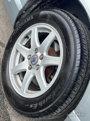 Pelēks Volvo S80 2007 Narva, ar dzinēja tilpumu 2.40 L un nobraukumu 365 tūkst. km par 2999 €, foto 15 vietnē AUTOMOTO.COM.LV