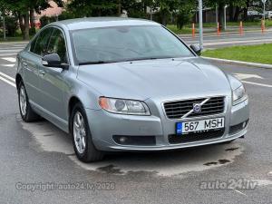 Pelēks Volvo S80 2007 Narva, ar dzinēja tilpumu 2.40 L un nobraukumu 365 tūkst. km par 2999 €, foto 17 vietnē AUTOMOTO.COM.LV