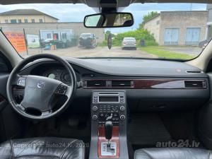 Pelēks Volvo S80 2007 Narva, ar dzinēja tilpumu 2.40 L un nobraukumu 365 tūkst. km par 2999 €, foto 19 vietnē AUTOMOTO.COM.LV