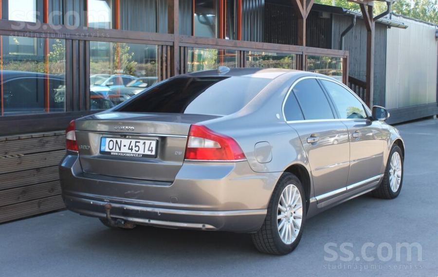 Pelēks Volvo S80 2007 Rīga, ar dzinēja tilpumu 2.40 L un nobraukumu 0 tūkst. km par 3490 €, foto 6 vietnē AUTOMOTO.COM.LV