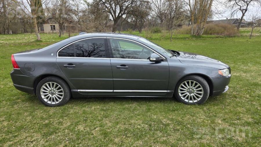 Pelēks Volvo S80 2007 Preiļi, ar dzinēja tilpumu 2.40 L un nobraukumu 380 tūkst. km par 3450 €, foto 8 vietnē AUTOMOTO.COM.LV