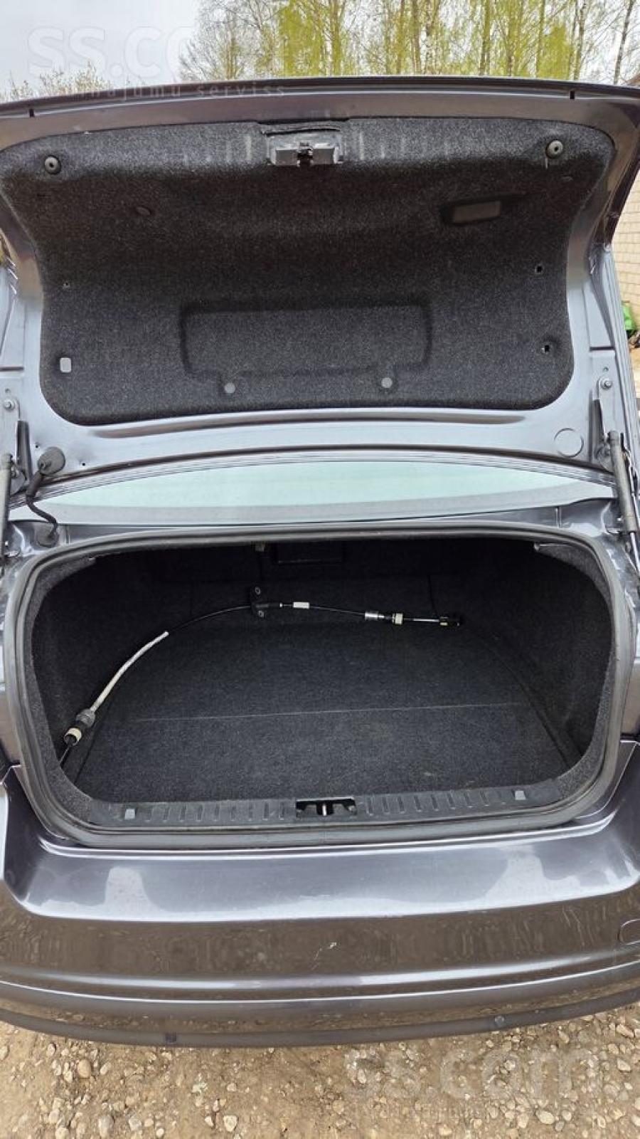 Pelēks Volvo S80 2007 Preiļi, ar dzinēja tilpumu 2.40 L un nobraukumu 380 tūkst. km par 3450 €, foto 19 vietnē AUTOMOTO.COM.LV