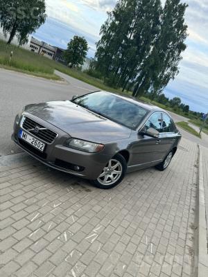 Pelēks Volvo S80 2007 Limbaži, ar dzinēja tilpumu 2.40 L un nobraukumu 317 tūkst. km par 3350 €, foto  vietnē AUTOMOTO.COM.LV