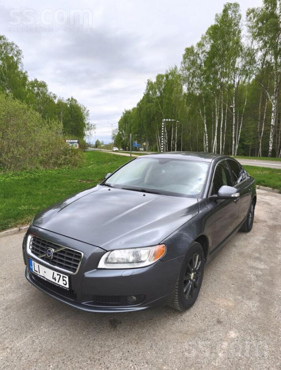 Pelēks Volvo S80 2007 Preiļi, ar dzinēja tilpumu 2.40 L un nobraukumu 324 tūkst. km par 3750 €, foto 3 vietnē AUTOMOTO.COM.LV