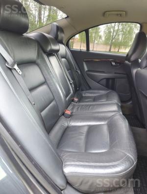Pelēks Volvo S80 2007 Preiļi, ar dzinēja tilpumu 2.40 L un nobraukumu 324 tūkst. km par 3750 €, foto 7 vietnē AUTOMOTO.COM.LV
