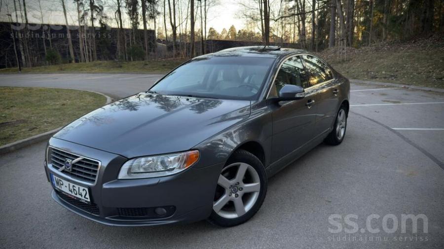 Pelēks Volvo S80 2007 Ogre, ar dzinēja tilpumu 2.50 L un nobraukumu 221 tūkst. km par 3790 €, foto 1 vietnē AUTOMOTO.COM.LV