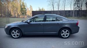 Pelēks Volvo S80 2007 Ogre, ar dzinēja tilpumu 2.50 L un nobraukumu 221 tūkst. km par 3790 €, foto 6 vietnē AUTOMOTO.COM.LV