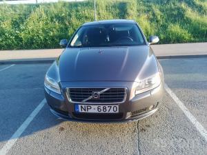 Pelēks Volvo S80 2007 Daugavpils, ar dzinēja tilpumu 2.40 L un nobraukumu 0 tūkst. km par 3500 €, foto 9 vietnē AUTOMOTO.COM.LV