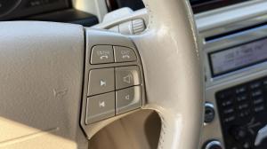 Grey Volvo S80 2007 in Riga, with an engine capacity of 2.40 L and mileage of 330 thousand km for 3750 €, photo 8 on AUTOMOTO.COM.LV