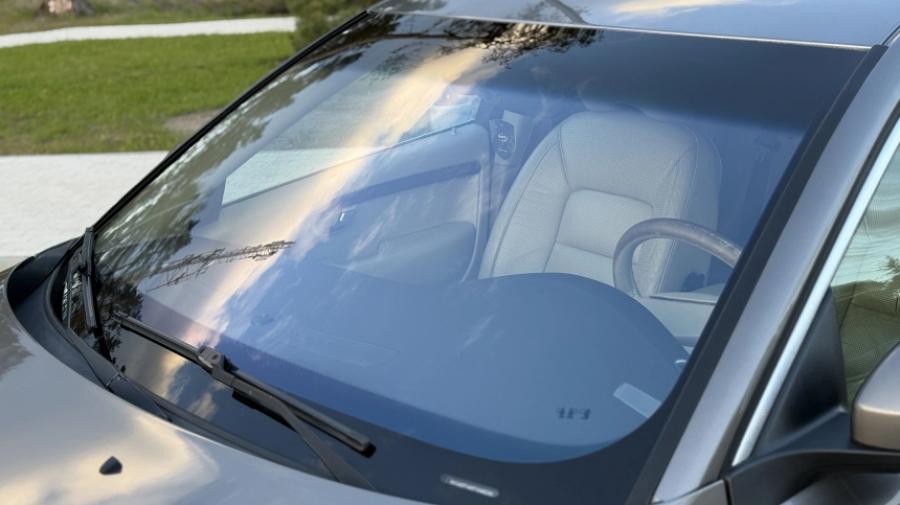 Grey Volvo S80 2007 in Riga, with an engine capacity of 2.40 L and mileage of 330 thousand km for 3750 €, photo 9 on AUTOMOTO.COM.LV