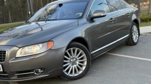 Grey Volvo S80 2007 in Riga, with an engine capacity of 2.40 L and mileage of 330 thousand km for 3750 €, photo 22 on AUTOMOTO.COM.LV