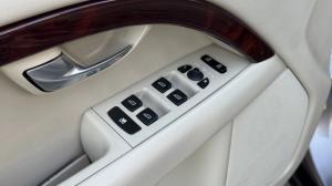 Grey Volvo S80 2007 in Riga, with an engine capacity of 2.40 L and mileage of 330 thousand km for 3750 €, photo 41 on AUTOMOTO.COM.LV