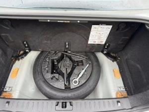 Grey Volvo S80 2007 in Riga, with an engine capacity of 2.40 L and mileage of 302 thousand km for 3800 €, photo 8 on AUTOMOTO.COM.LV