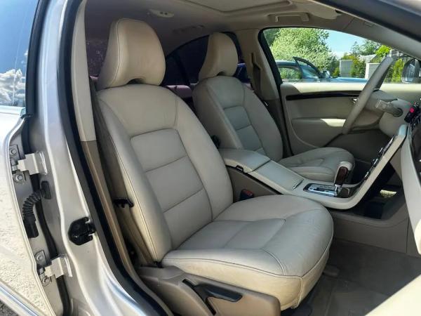 Pelēks Volvo S80 2007 Jelgava, ar dzinēja tilpumu 2.40 L un nobraukumu 333 tūkst. km par 2990 €, foto 10 vietnē AUTOMOTO.COM.LV