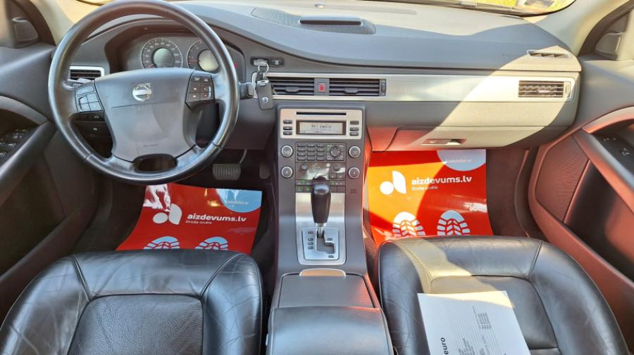 Grey Volvo S80 2007 in Riga, with an engine capacity of 2.40 L and mileage of 324 thousand km for 4300 €, photo 15 on AUTOMOTO.COM.LV