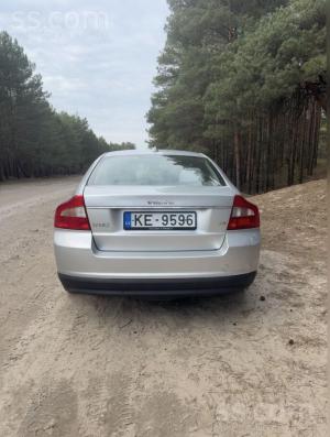 Pelēks Volvo S80 2007 Rīga, ar dzinēja tilpumu 2.40 L un nobraukumu 278 tūkst. km par 2900 €, foto 4 vietnē AUTOMOTO.COM.LV