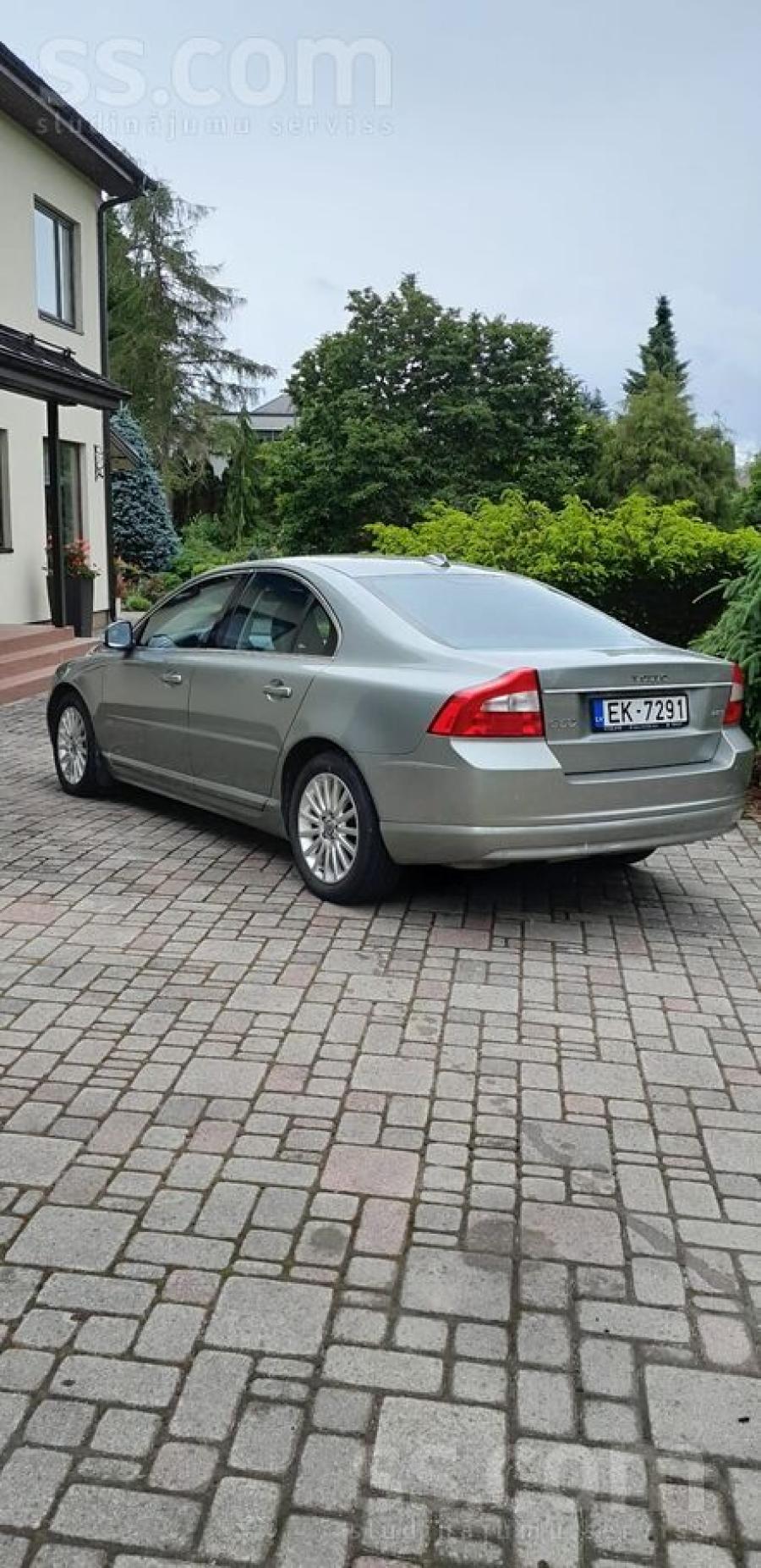Pelēks Volvo S80 2007 Rīga, ar dzinēja tilpumu 2.50 L un nobraukumu 135 tūkst. km par 3900 €, foto 4 vietnē AUTOMOTO.COM.LV