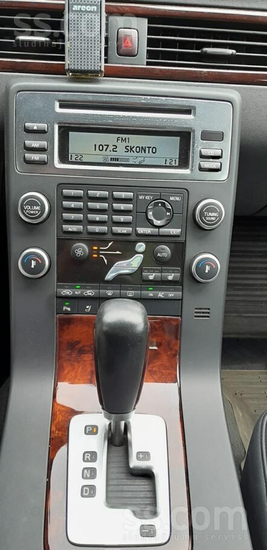 Pelēks Volvo S80 2007 Rīga, ar dzinēja tilpumu 2.50 L un nobraukumu 135 tūkst. km par 3900 €, foto 7 vietnē AUTOMOTO.COM.LV