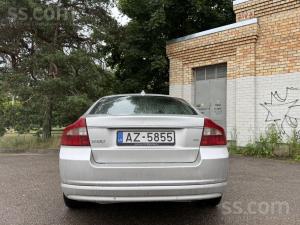 Серый Вольво С80 2007 в Рига, объемом двигателя 2.40 л и пробегом 420 тыс. км за 3150 €, фото 6 на AUTOMOTO.COM.LV