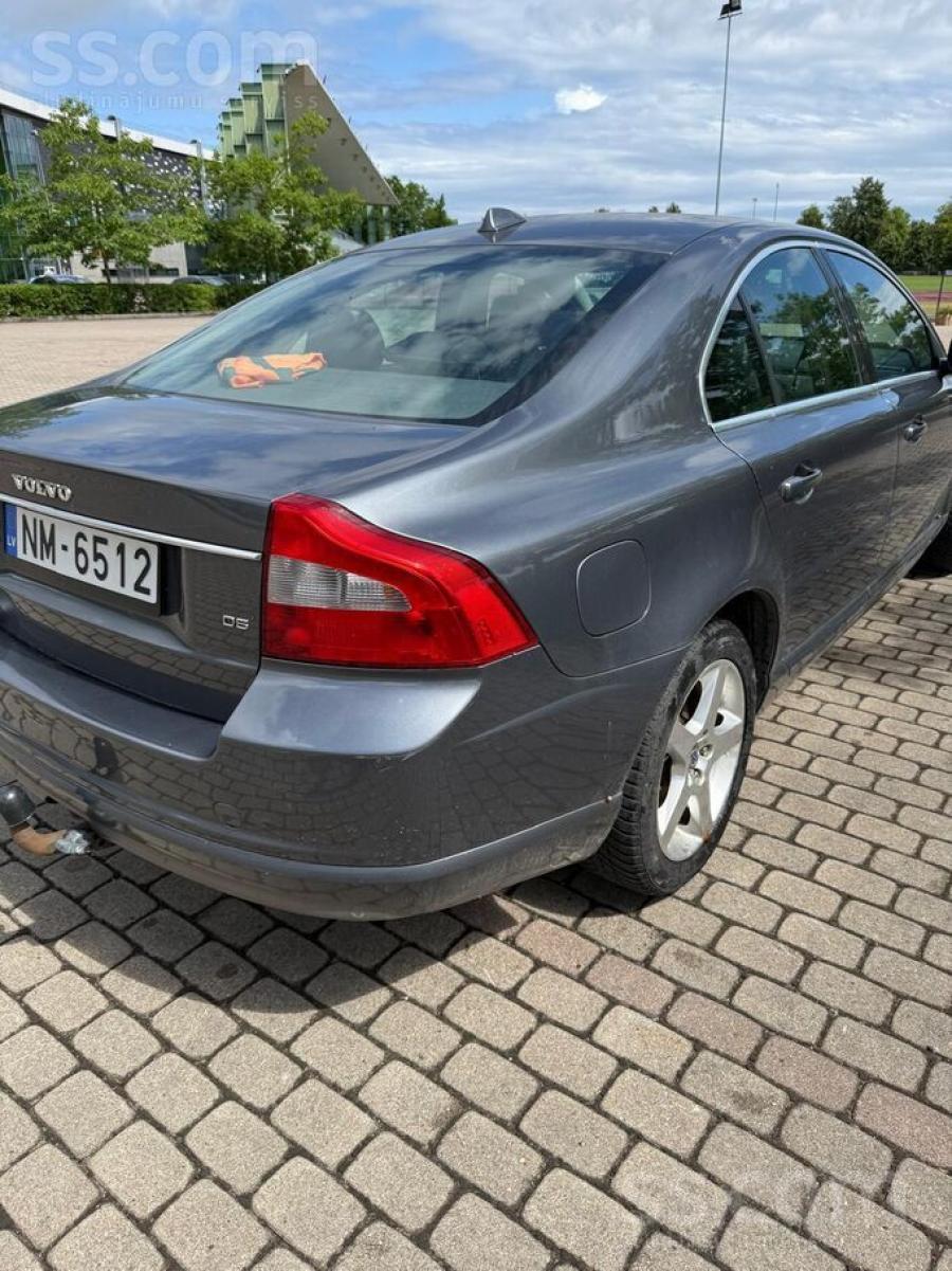 Pelēks Volvo S80 2007 Jelgava, ar dzinēja tilpumu 2.40 L un nobraukumu 266 tūkst. km par 3950 €, foto 3 vietnē AUTOMOTO.COM.LV