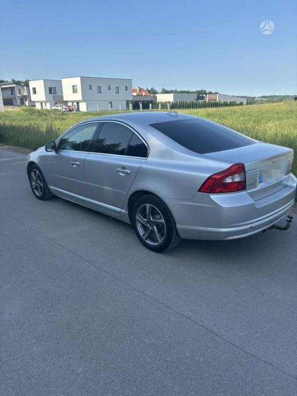 Pelēks Volvo S80 2007 Šauļi, ar dzinēja tilpumu 2.40 L un nobraukumu 259 tūkst. km par 2950 €, foto 4 vietnē AUTOMOTO.COM.LV