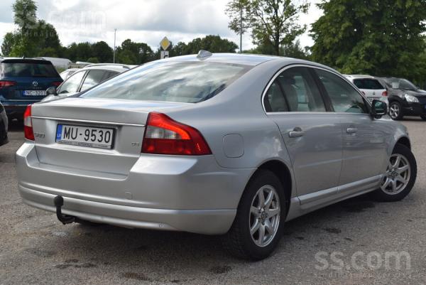 Grey Volvo S80 2007 in Kuldiga, with an engine capacity of 2.40 L and mileage of 0 thousand km for 4350 €, photo 4 on AUTOMOTO.COM.LV
