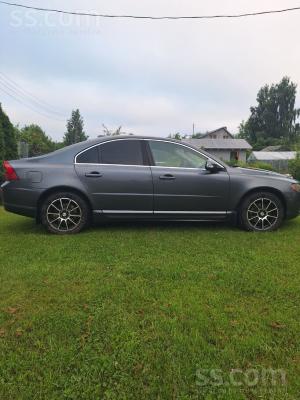 Pelēks Volvo S80 2007 Balvi, ar dzinēja tilpumu 2.40 L un nobraukumu 325 tūkst. km par 2000 €, foto 6 vietnē AUTOMOTO.COM.LV