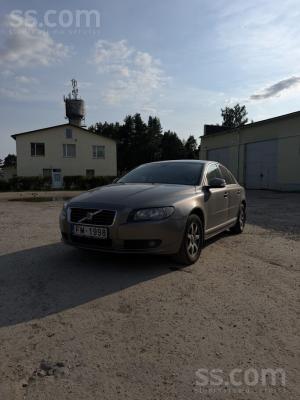 Grey Volvo S80 2007 in Jekabpils, with an engine capacity of 2.40 L and mileage of 345 thousand km for 3300 €, photo 4 on AUTOMOTO.COM.LV