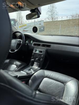 Grey Volvo S80 2007 in Jekabpils, with an engine capacity of 2.40 L and mileage of 345 thousand km for 3300 €, photo 9 on AUTOMOTO.COM.LV