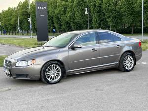 Grey Volvo S80 2007 in Narva, with an engine capacity of 3.20 L and mileage of 209 thousand km for 2999 €, photo  on AUTOMOTO.COM.LV