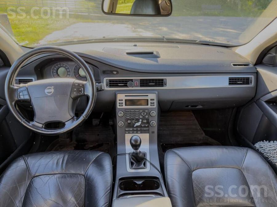 Pelēks Volvo S80 2007 Ogre, ar dzinēja tilpumu 2.40 L un nobraukumu 265 tūkst. km par 4000 €, foto 6 vietnē AUTOMOTO.COM.LV