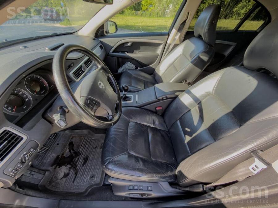Pelēks Volvo S80 2007 Ogre, ar dzinēja tilpumu 2.40 L un nobraukumu 265 tūkst. km par 4000 €, foto 8 vietnē AUTOMOTO.COM.LV