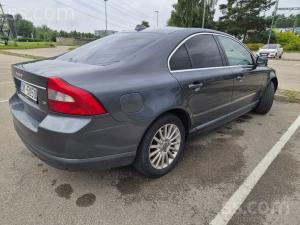 Pelēks Volvo S80 2007 Rīga, ar dzinēja tilpumu 2.40 L un nobraukumu 286 tūkst. km par 3900 €, foto 4 vietnē AUTOMOTO.COM.LV