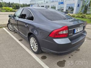 Pelēks Volvo S80 2007 Rīga, ar dzinēja tilpumu 2.40 L un nobraukumu 286 tūkst. km par 3900 €, foto 5 vietnē AUTOMOTO.COM.LV